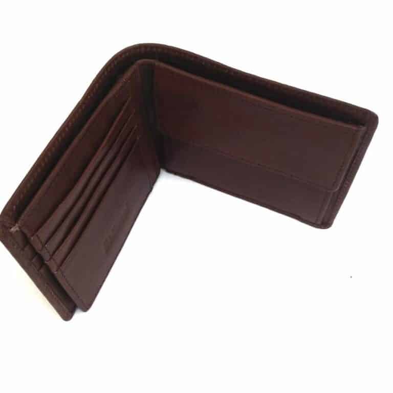 10 Merk Dompet Pria Paling Bagus dan Berkualitas