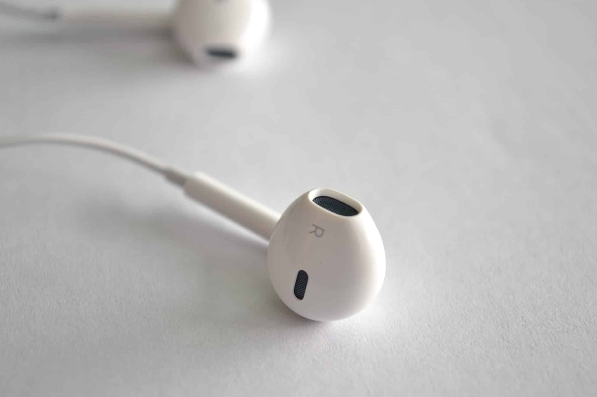 TOP 7 Merk Earphone yang Bagus dan Berkualitas