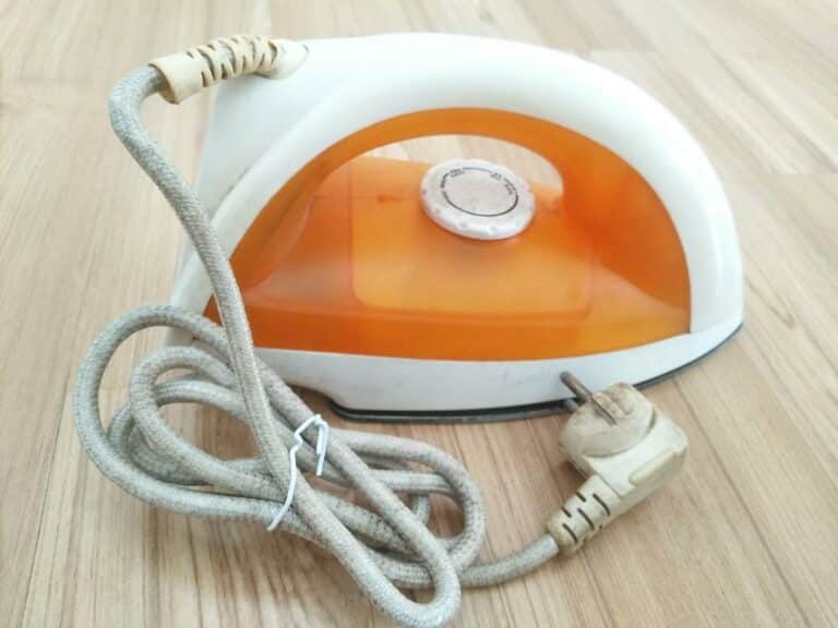 10 Merk Setrika Terbaik yang Bagus dan Hemat Listrik