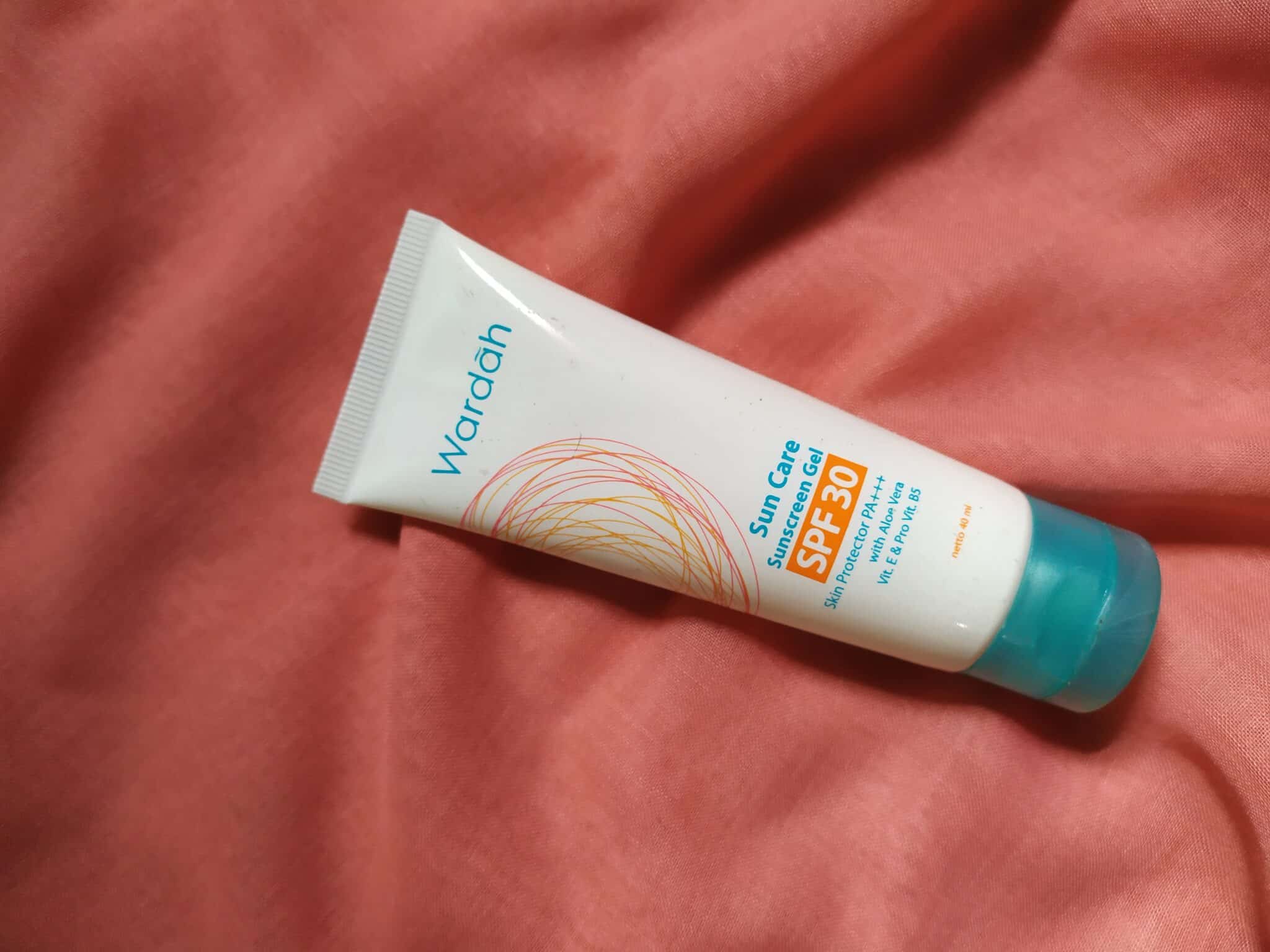 12 Produk Wardah untuk Kulit Berminyak dan Kombinasi - Vemaleup